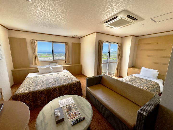 Spacious Queen Room With Indoor Sauna For Groups - Okinawa