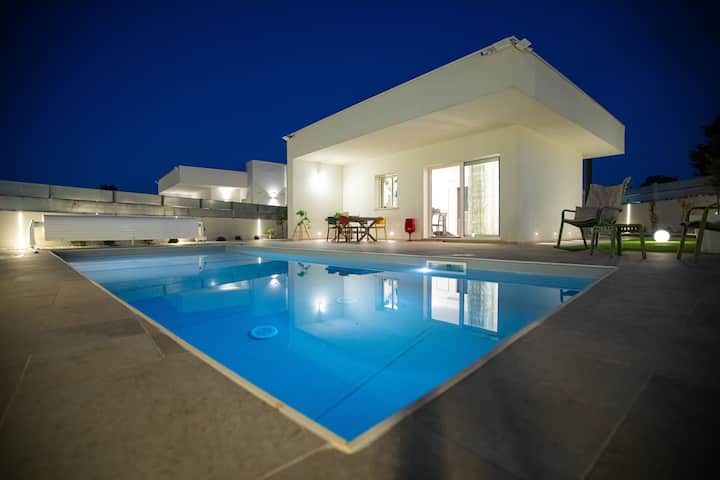 Villa A Siracusa Con Piscina A Due Passi Dal Mare - Syracuse