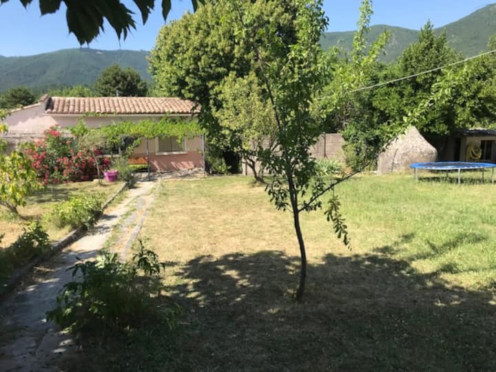 Maisonnette Provençale - Bourdeaux