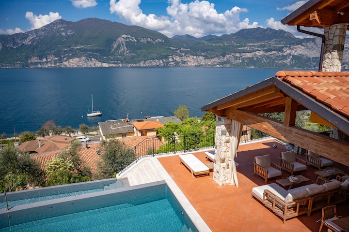 Villa Infinity - Lake View, Spa, Pool, Gym - Pai