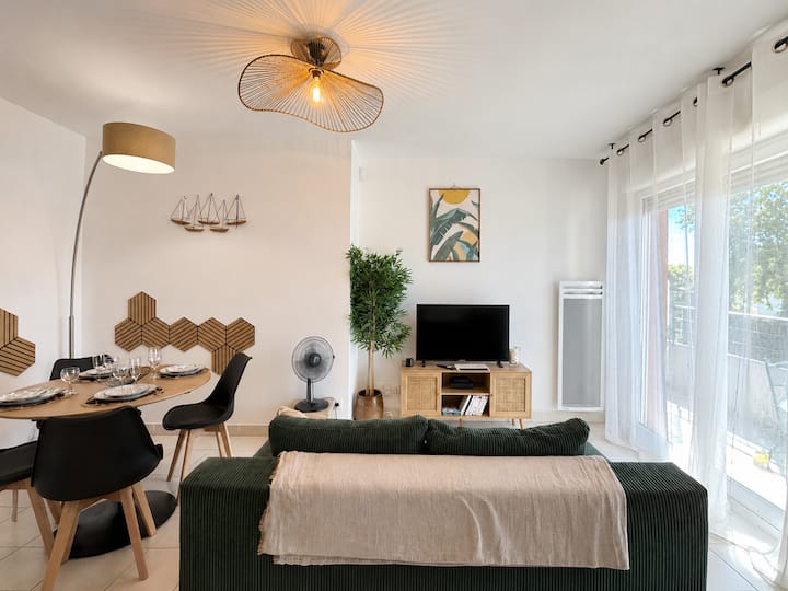 Joli T2 4 Pers, Piscine & Balcon, Wifi, Parking - Mèze