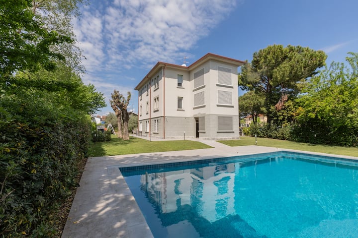 Villa Caterina Apartment 5, Con Giardino E Piscina - Sirmione