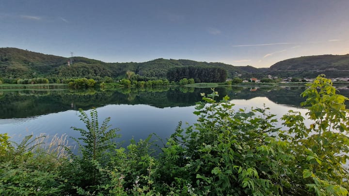 Le Combo, Maison Et Studio Au Bord Du Rhône - Anjou