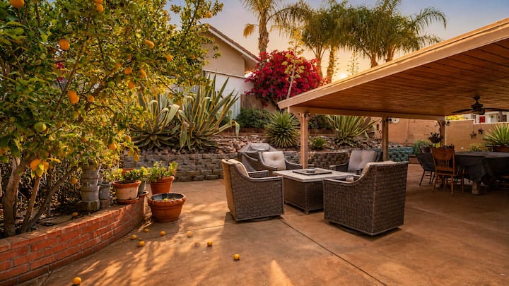 Cozy 3br Lake Elsinore Retreat With Mountain Views - Lake Elsinore, CA