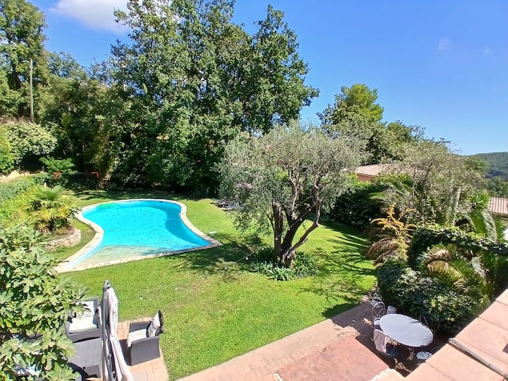 2 Pièces +Piscine Entre Terre & Mer Sur La Riviera - Opio
