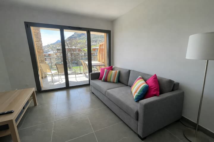 Appartement Avec Balcon, Wifi Et Garage à Briançon - Briançon