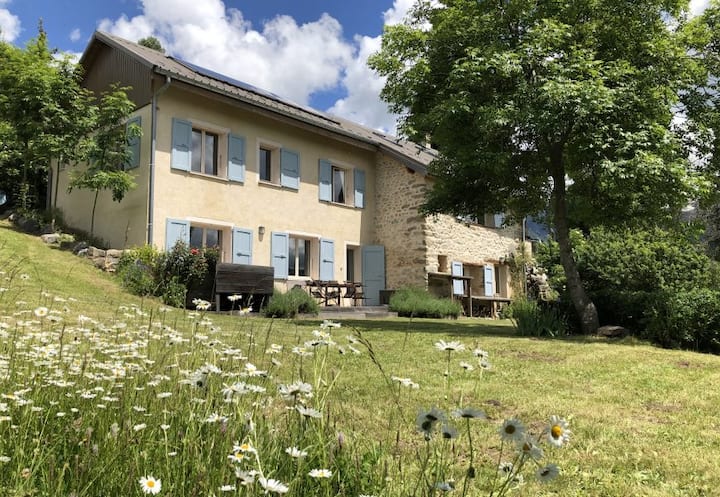 Grande Maison En Pierres Dans Les Alpes Du Sud - Montclar