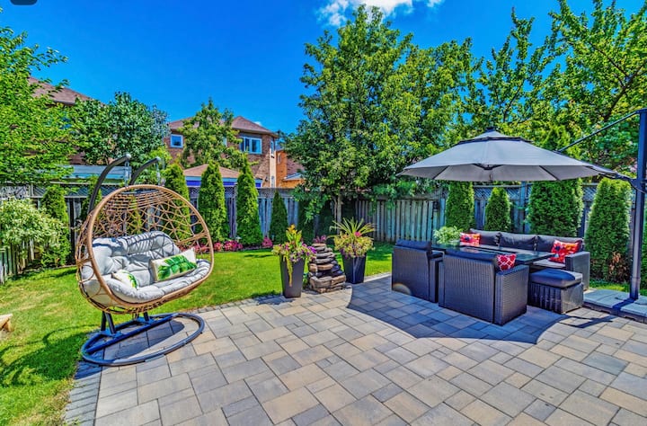 Luxury Full House, 4 Bedrooms With Basement - Richmond Hill