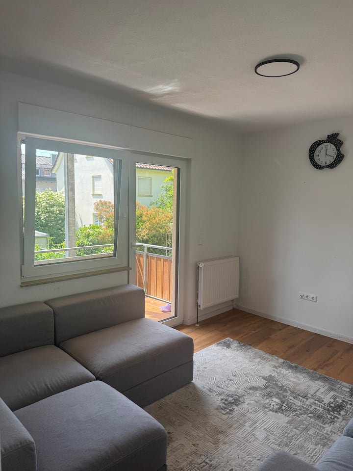 Charmante 2-zimmer Wohnung In Kornwestheim - Kornwestheim