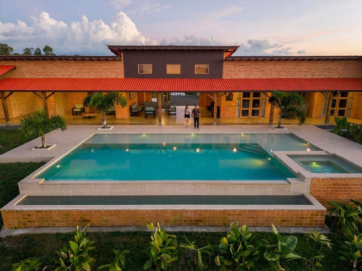Habitación En Finca Hotel Ubicada En Filandia - Filandia