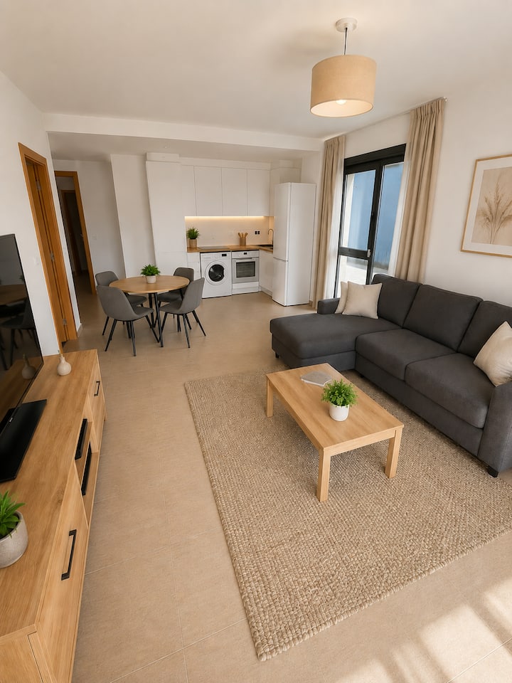 Piso En Ares Con Terraza Cerca De La Playa - Ferrol, Spain