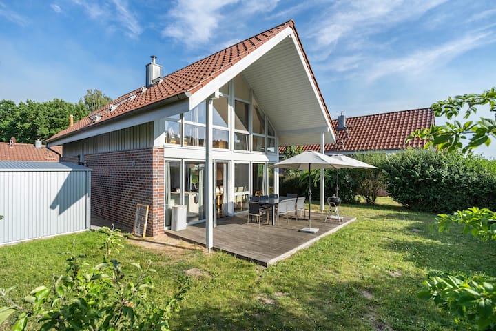 Fh W9 Mit Terrasse, Kamin & Wallbox - Waren