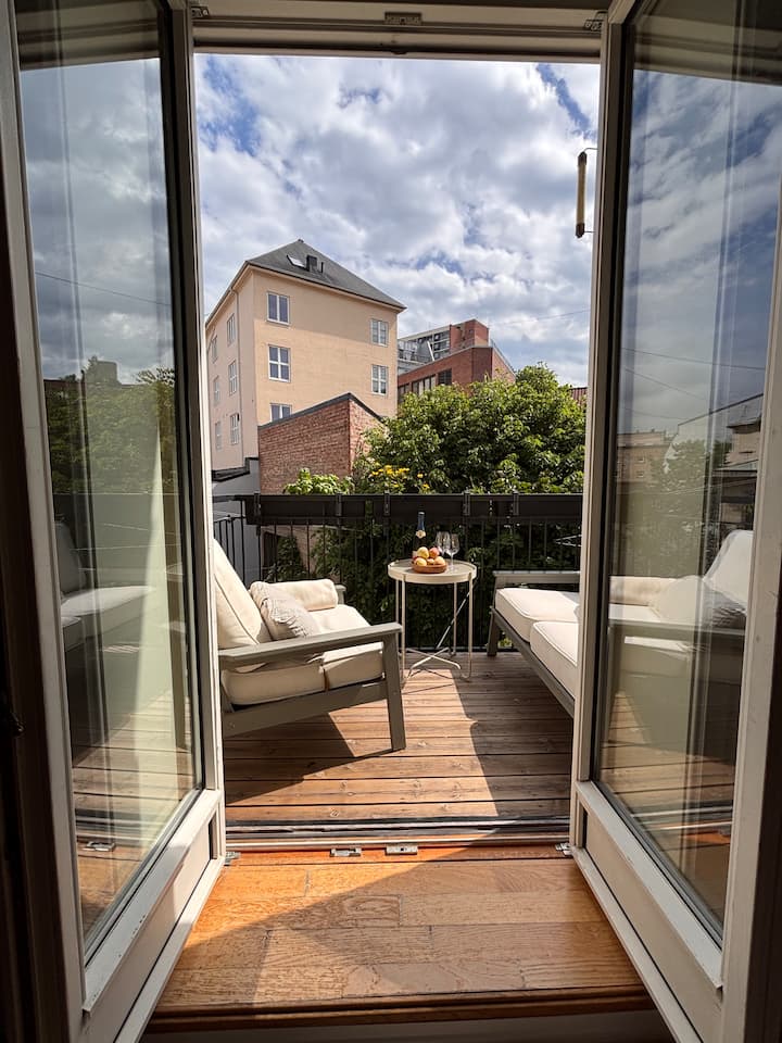 Beautiful, Light Filled Apartment - Skyline Views - Oslo