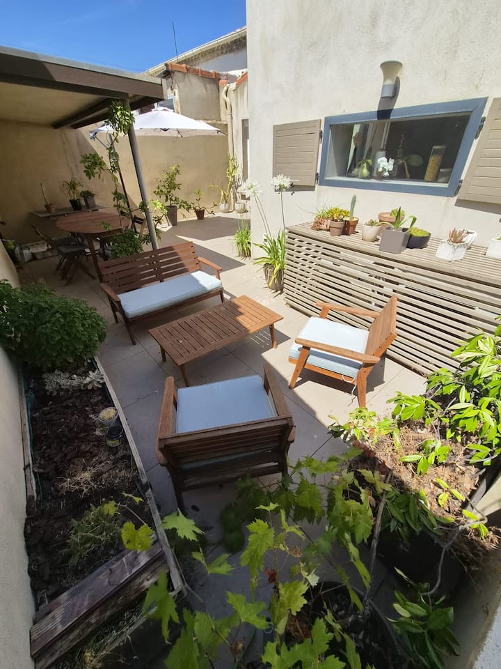 Maison 6 Pers, Patio Et Garage, Gare à 50 M - Lunel