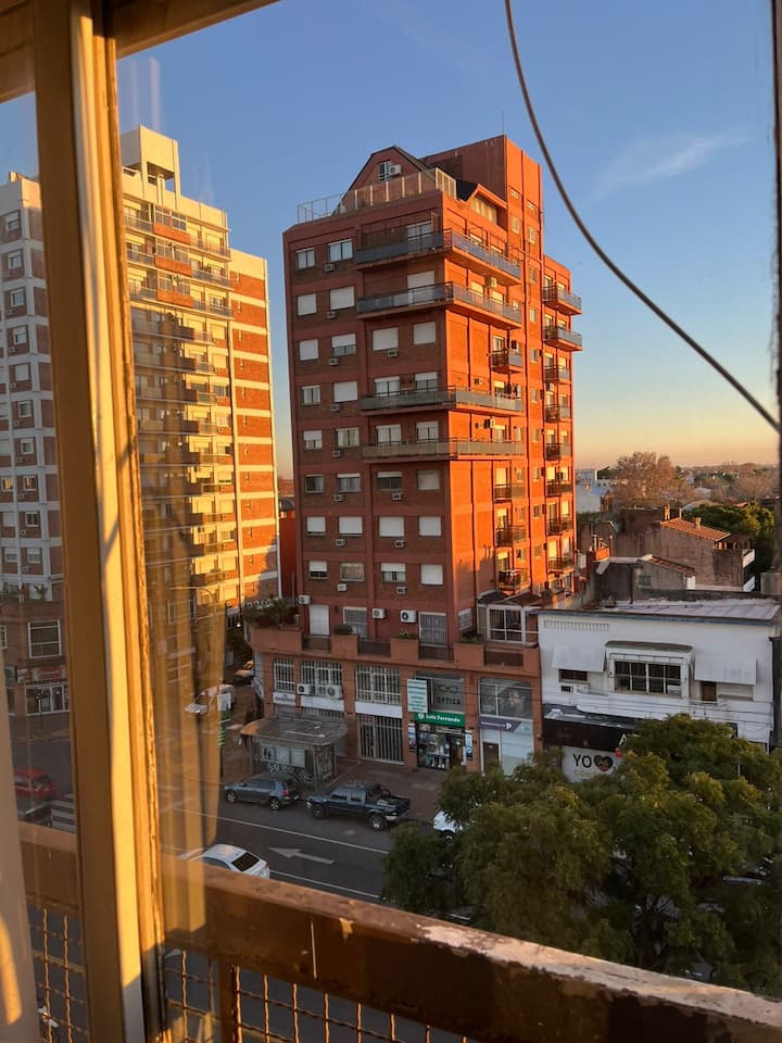 Luminoso Departamento Cerca Del Hipódromo - Argentine