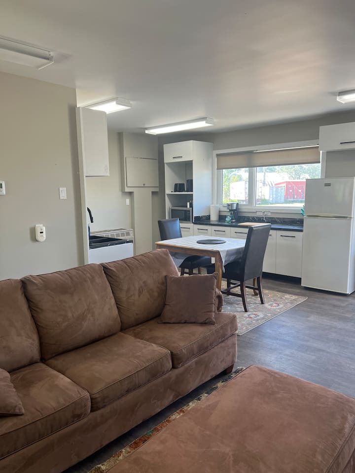 Contractor’s Retreat Within City Limits - Kenora
