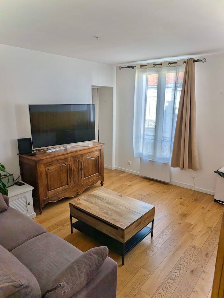 Appartement 1 Chambre 5 éTages Sans Ascenseur. - Ibis Styles Paris Batignolles