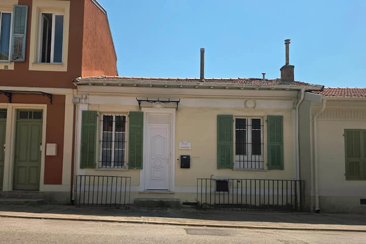 Maison De Charme Avec Vue Mer Au Cœur De Nice - Saint-Jean-Cap-Ferrat