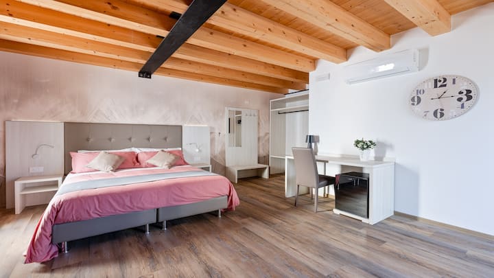Luxea B&b | Camera Quadrupla Luxury - Treviso