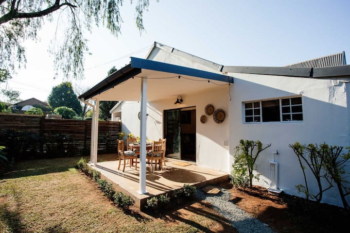 Stylish 2br Retreat With Private Garden & Wifi - Howick