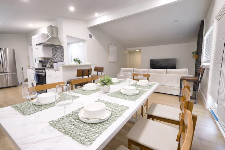 Cozy Sleep 15| Disneyland Home| 4bd 2ba|anaheim Cc - Anaheim, CA