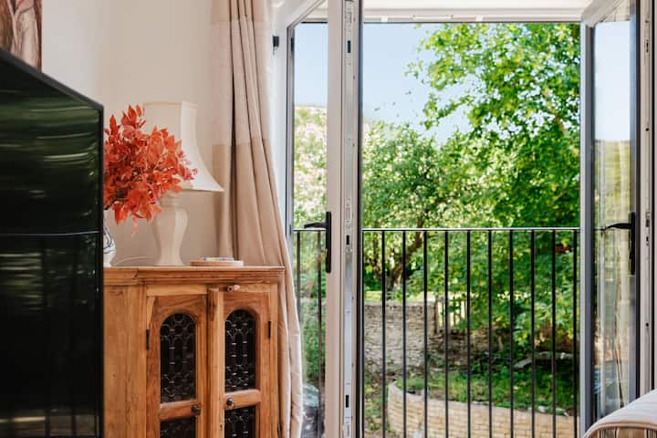 Beautiful 3 Bedroom Coach House In Oxfordshire - Bicester