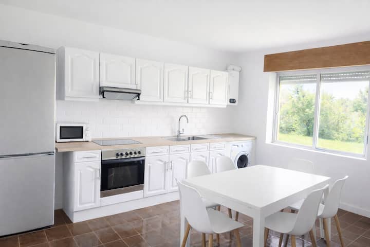 Casa Con Jardín Y Terraza - Neda