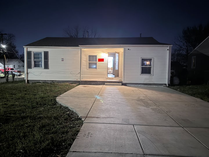 Affordable 3br Stay By Wsu 4 Comfy Beds - Wichita, KS