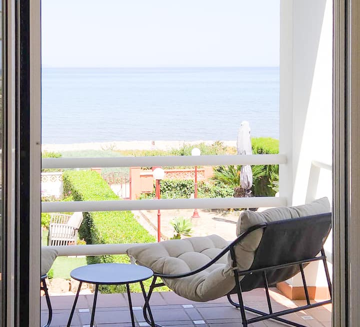La Casita Frente Mar Con Jardín By Costablancarent - Els Poblets