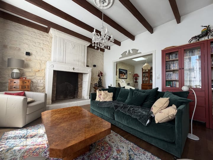 Simonne - Cocon De Charme Avec Cour Privative - Rochefort, France