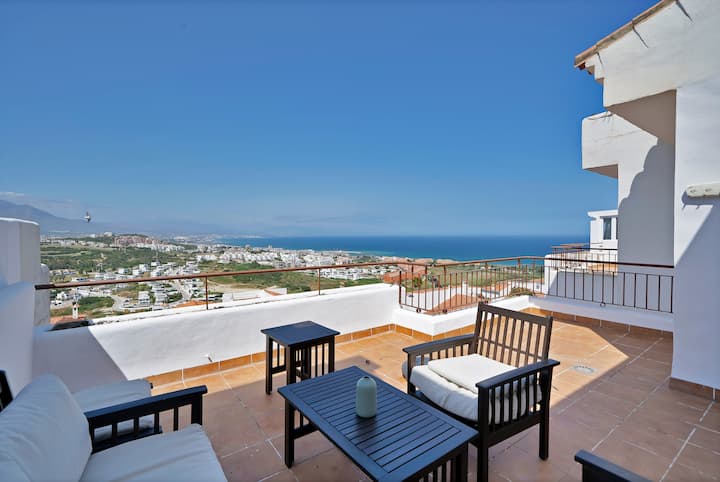 Duplex Seaviews At The Hills Estepona - Manilva
