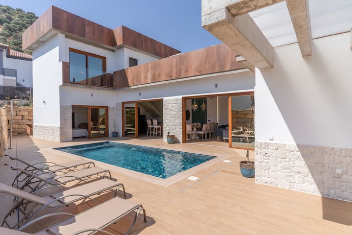 Villa De Luxe 360° 2 Piscines - 科因