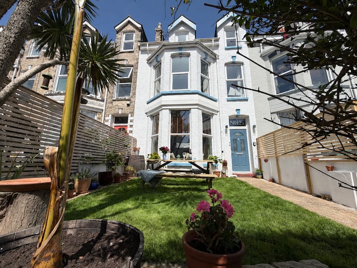 Boutique 2-bed Townhouse In The Centre Of Newquay - Fistral Beach