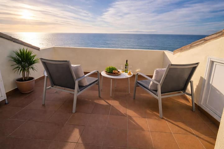 Panoramic Penthouse Of Art - Benalmádena