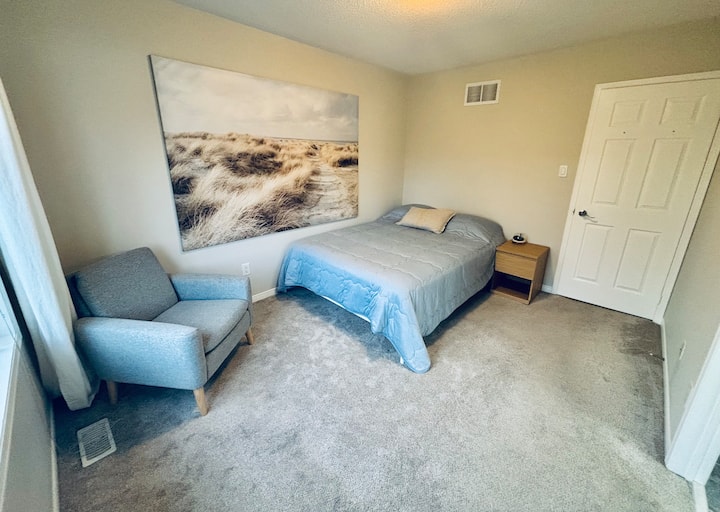 Oakville Premium 3br | Pool, Gym & Parking - Oakville