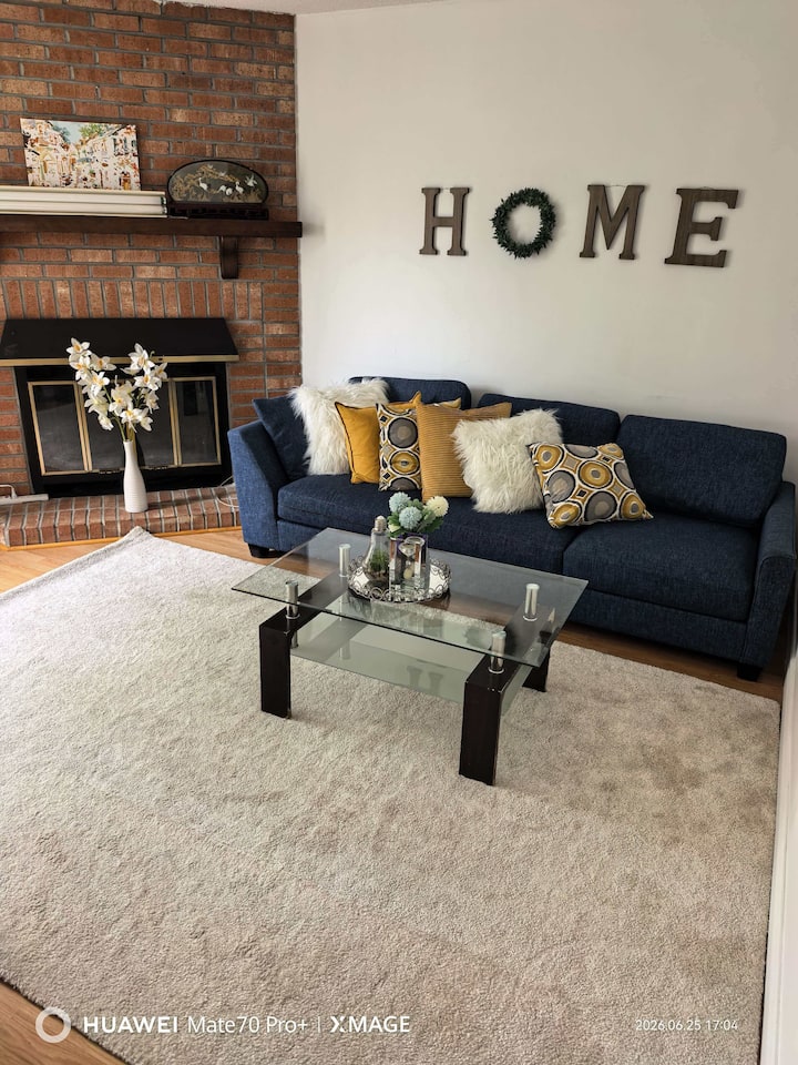 Family Warm 3 Beds House - Toronto