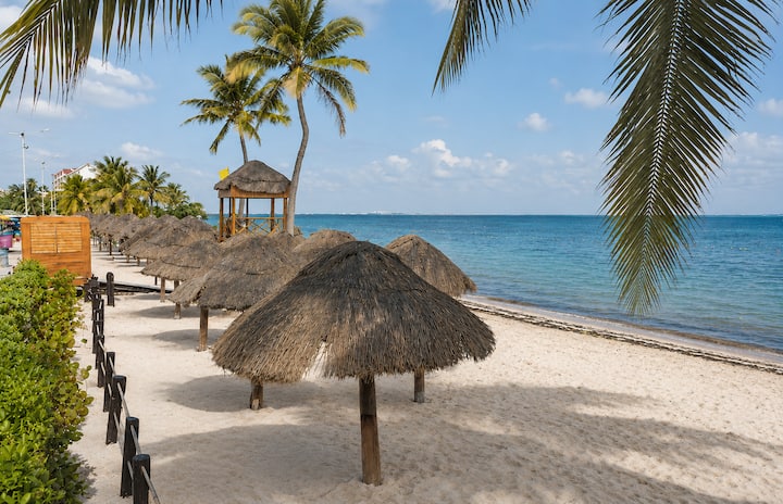 Steps From The Beach · 3br Home · 100 Mbps Wifi - Cancún