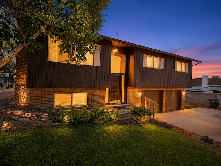Sky View Retreat | Sunset Views & Starry Nights - Cedar City, UT