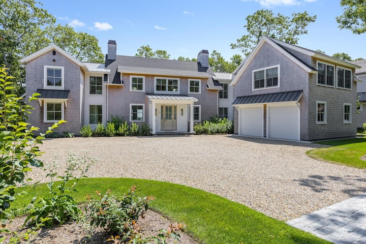 6br Waterfront Home W/ Private Dock - Falmouth, MA