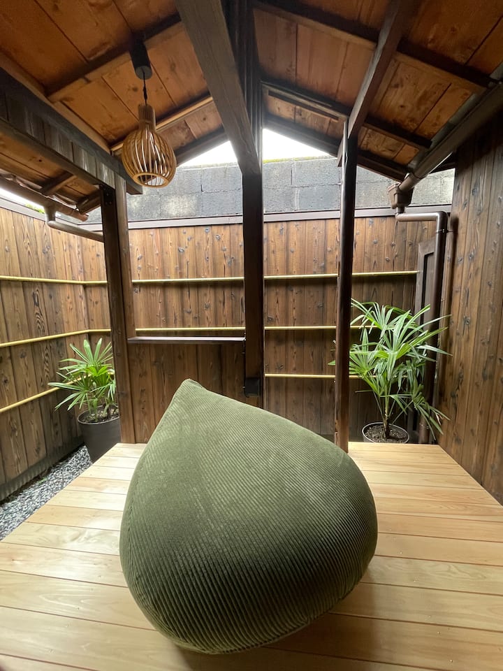 一軒家木の温もり長屋京都町屋二階建て車で無料送迎ありバス停わずか100メートル - Kyoto