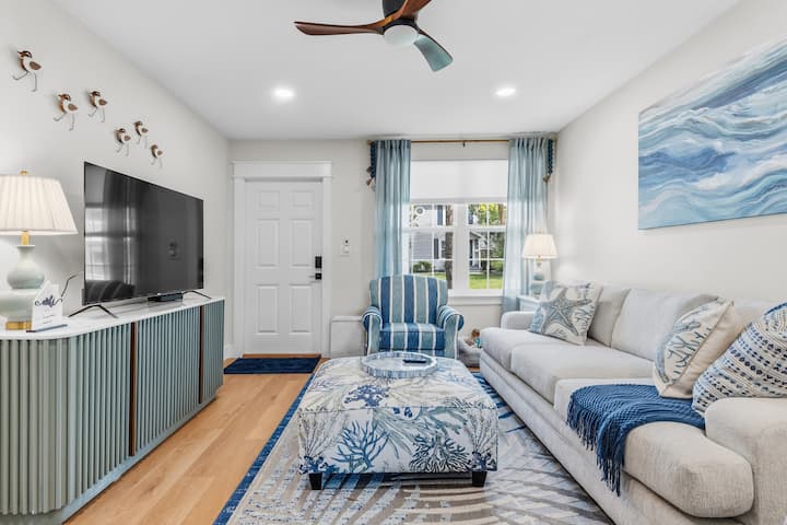 Seaside Serenity | 2br Beachside Retreat. - Jacksonville Beach, FL