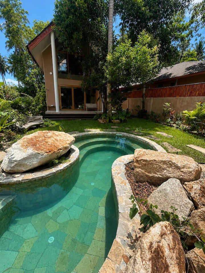 Designer Jungle Villa | Pool | Fast Wi-fi |Monthly - Ko Pha-ngan