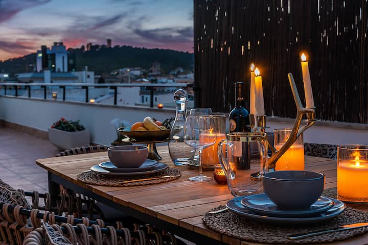 Stunning Penthouse With 75 Square Meter Terrace - Palma