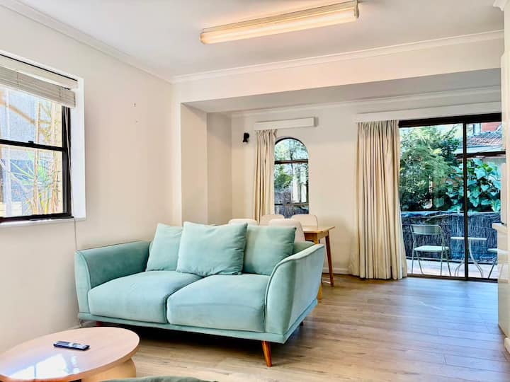 Elegant 1-bedroom Aprt In Prime Chatswood Location - Sydney