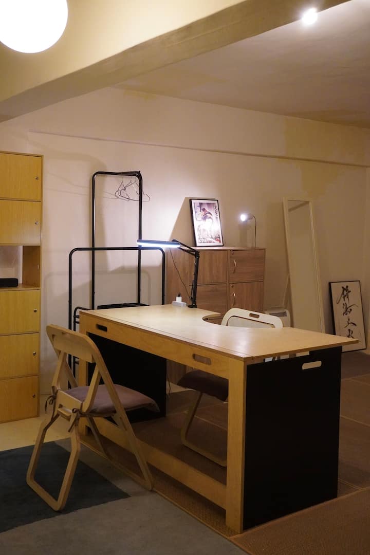 Creator's Plan:your Sanctuary For Solo Work & Rest - Taichung City