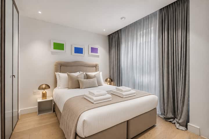 Chelsea Studio | Sleeps 2 | Air Conditioning - Barnes
