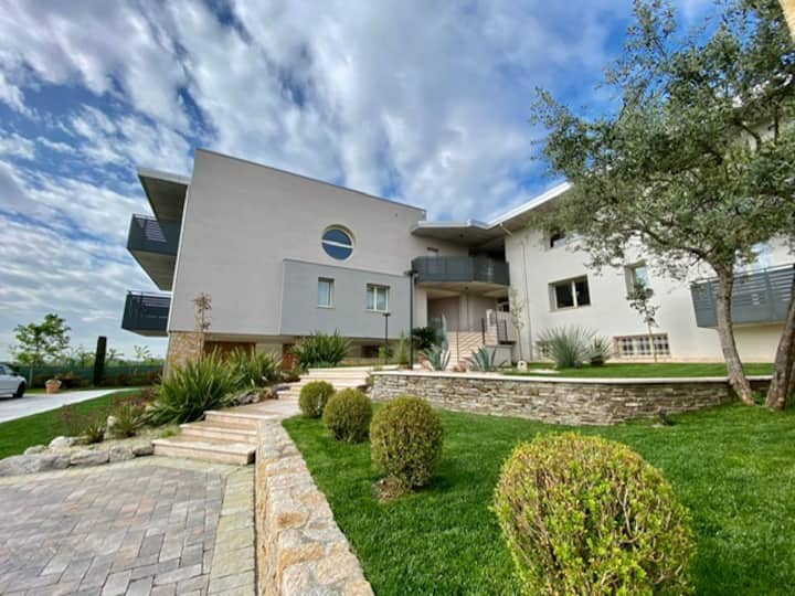 Villa S.martino, Bilocale Tra Verona/lago Di Garda - Castelnuovo del Garda