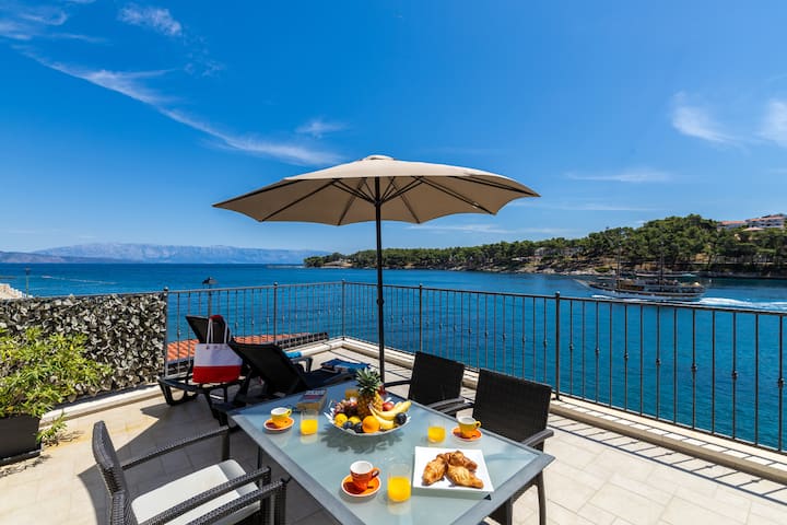 Aparthouse Hvar(apt 1) - Jelsa