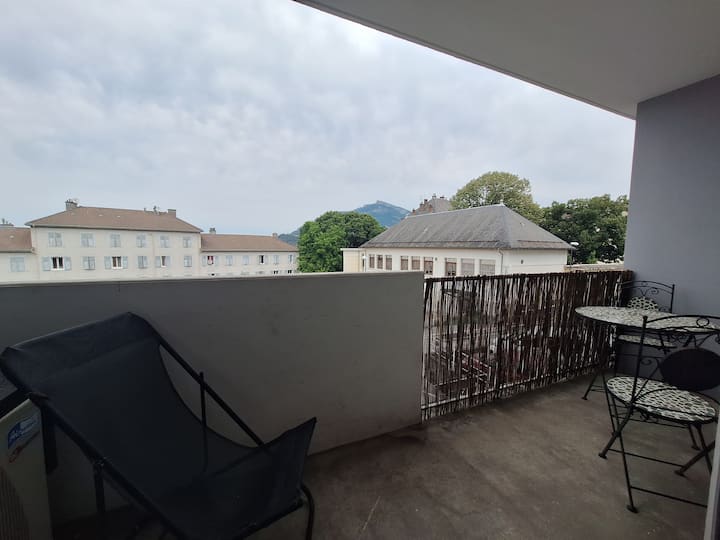 Appartement Vue Montagne - Calme - Proche Chambéry - Chambéry