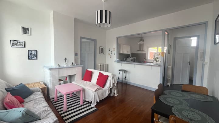 Appartement 4 Personnes, Proche Du Centre-ville - Tarbes